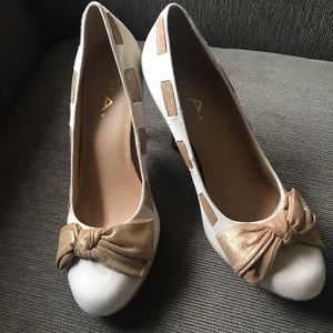 Mia Shoes | Heels | Poshmark